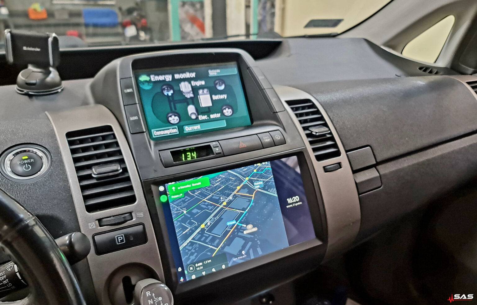 Toyota Prius dedykowana nawigacja Android - Sound Audio System Lublin ...